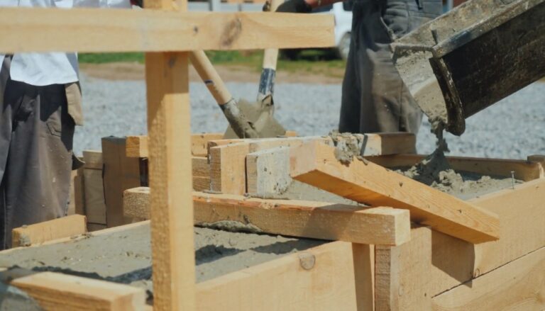 How Long Should You Wait to Remove Concrete Formwork? - Timing Is ...